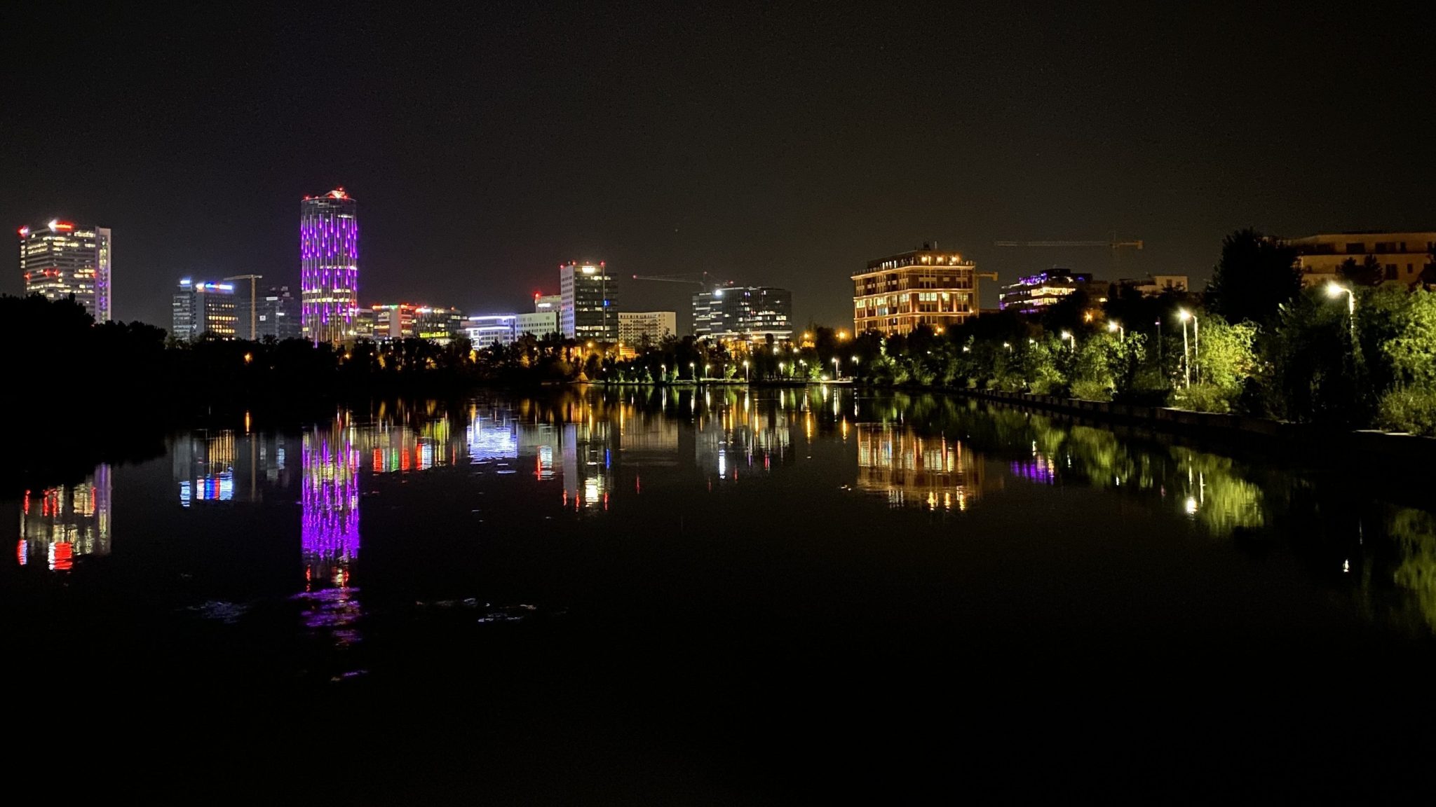 17 Best Things To Do in Bucharest At Night: Don't Miss Out